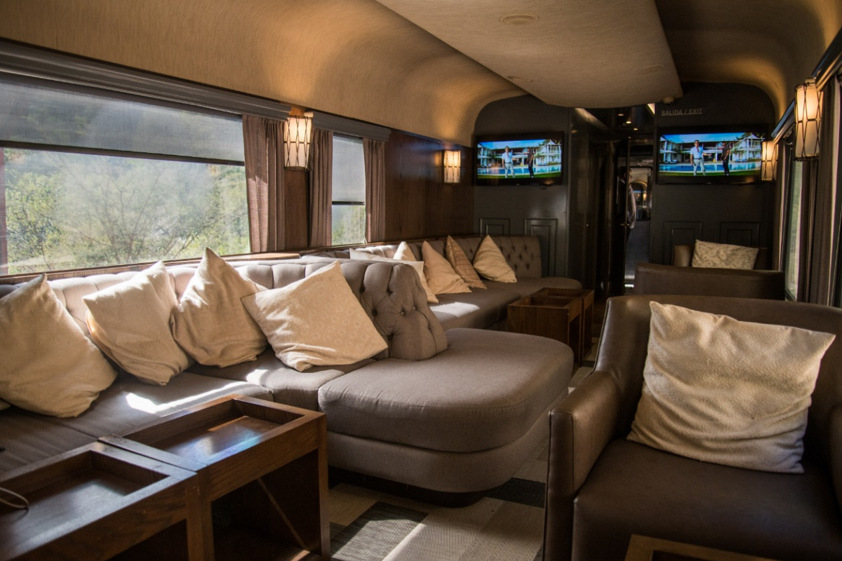 Day 3 - 6 DAYS Superior Train Chepe Express FIRST CLASS Train Tickets ...